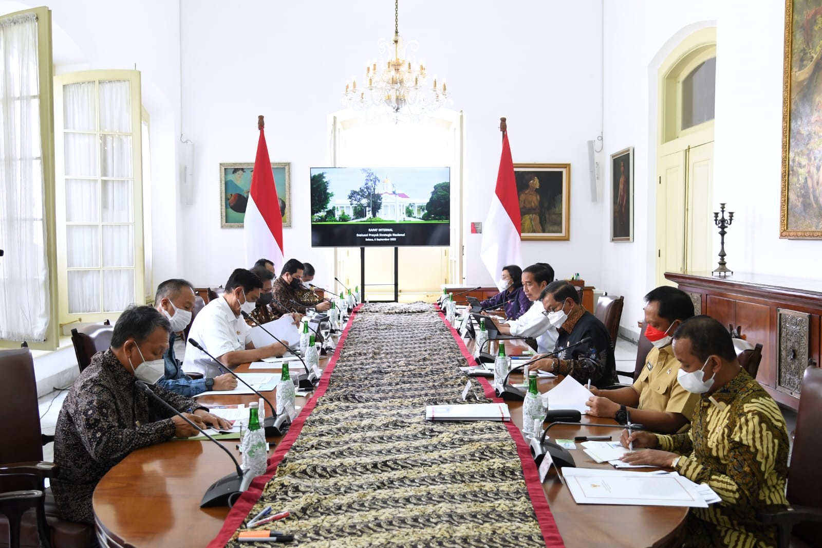 Jokowi Minta Proyek Strategis Nasional Rampung sebelum 2024 Jokowi Minta Proyek Strategis Nasional Rampung sebelum 2024
