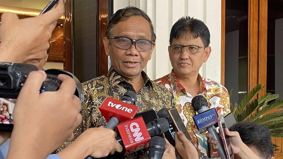 Jokowi Tunjuk Mahfud MD hingga Kapolri Kawal Pembahasan RUU Perampasan Aset Jokowi Tunjuk Mahfud MD hingga Kapolri Kawal Pembahasan RUU Perampasan Aset