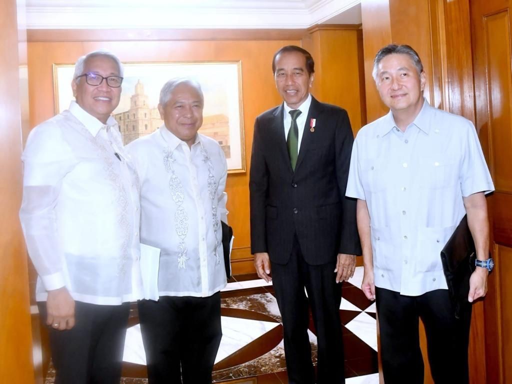 Jokowi Bertemu Menteri Transportasi Filipina, Apa Saja yang Dibahas? Jokowi Bertemu Menteri Transportasi Filipina, Apa Saja yang Dibahas?