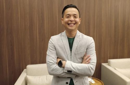 Viral! Ernest Sebut Tak Ada Pengecekan Hasil Swab Antigen di Bandara Soetta Viral! Ernest Sebut Tak Ada Pengecekan Hasil Swab Antigen di Bandara Soetta