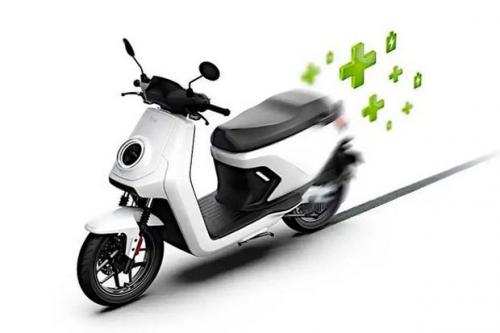 10 Motor Listrik Termurah di Indonesia yang Dilengkapi Fitur Canggih