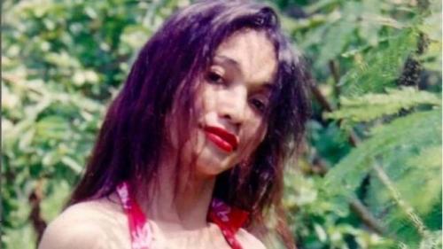 Profil dan Kisah Bunda Corla yang Dikenal dengan Sebutan Ratu 'Jreng'