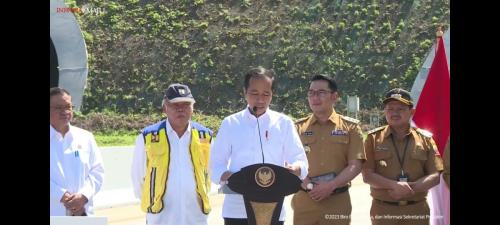 12 Tahun Dibangun, Jokowi Akhirnya Resmikan Jalan Tol Cisumdawu 12 Tahun Dibangun, Jokowi Akhirnya Resmikan Jalan Tol Cisumdawu