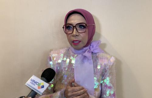 Galang Donasi untuk Palestina, Melly Goeslaw Berhasil Kumpulkan Rp70 ... Galang Donasi untuk Palestina, Melly Goeslaw Berhasil Kumpulkan Rp70 ...