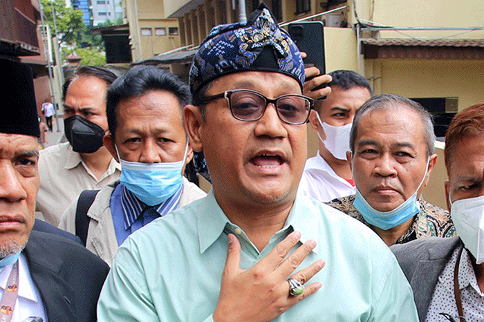 Edy Mulyadi Ditahan Polisi