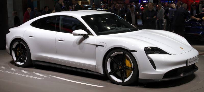 Porsche Siapkan Mobil Listrik Terbaru untuk Menantang Tesla Model 3