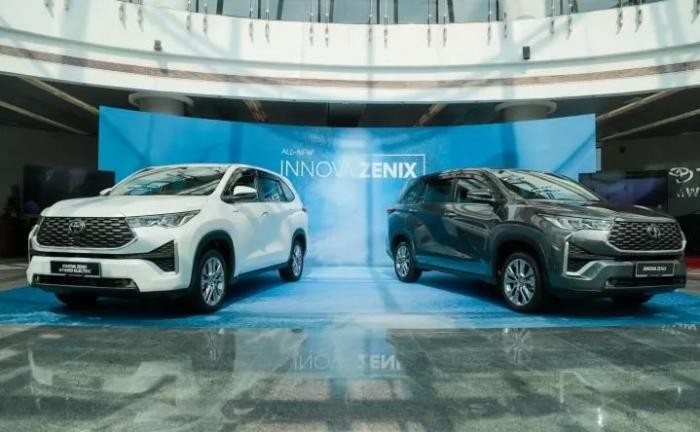 15 Mobil Hybrid Terlaris Sepanjang 2024, Kijang Innova Zenix Urutan Teratas