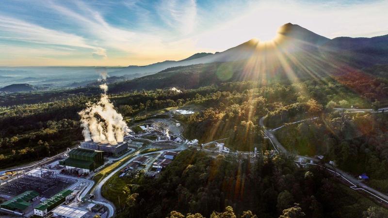 ADB Signs Agreement to Develop Indonesia's Geothermal Energy Resources