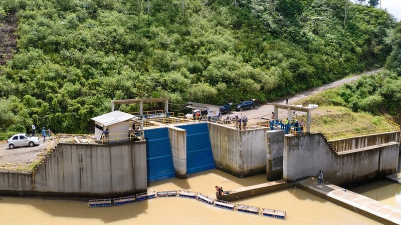 TBS Energi (TOBA) Rampungkan Pembiayaan PLTS Terapung Batam