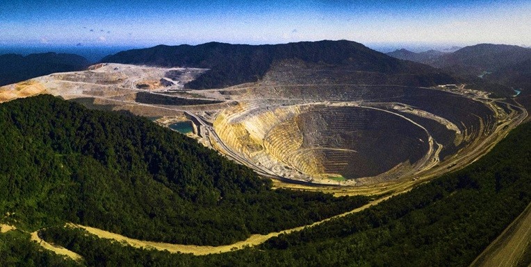 Amman Mineral (AMMN) Mulai Produksi Fase 8 Tambang Batu Hijau, Total ...