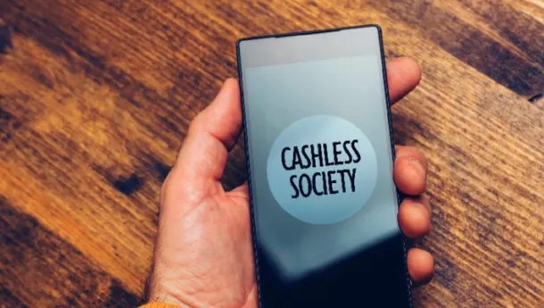 5 Cara Mengelola Keuangan di Era Cashless Society, Tetap Bijak dan ...