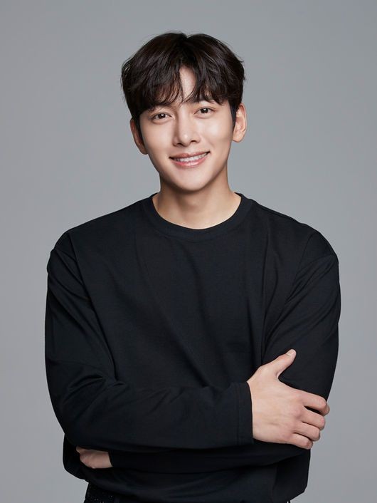 Profil Ji Chang-wook, Aktor Korea yang Variety Show Keliling Indonesia