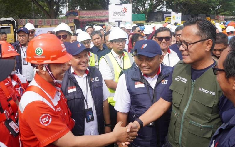 Telkom Kirim Relawan dan Bantuan Kemanusiaan ke Lokasi Bencana Sumatera